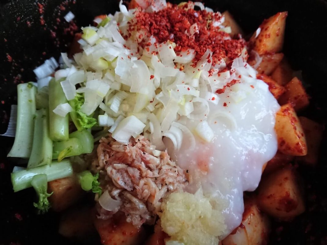 本場のカクテキの作り方を分かりやすく。韓国の人気レシピ+動画 | カライチ